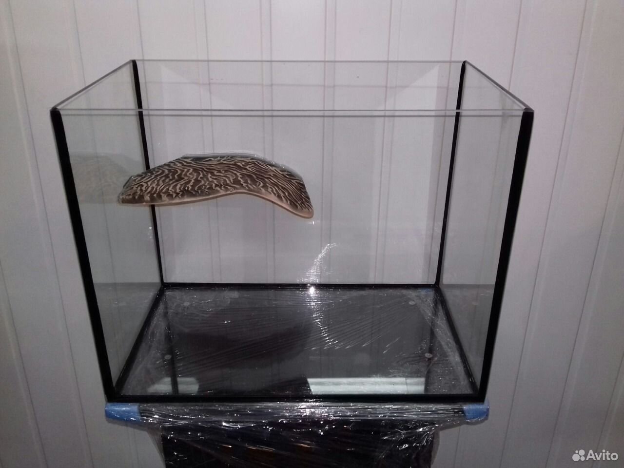 Аквариум для красноухих черепах 60л. с берегом