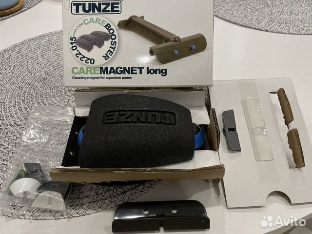 Магнитный скребок для стекол Tunze